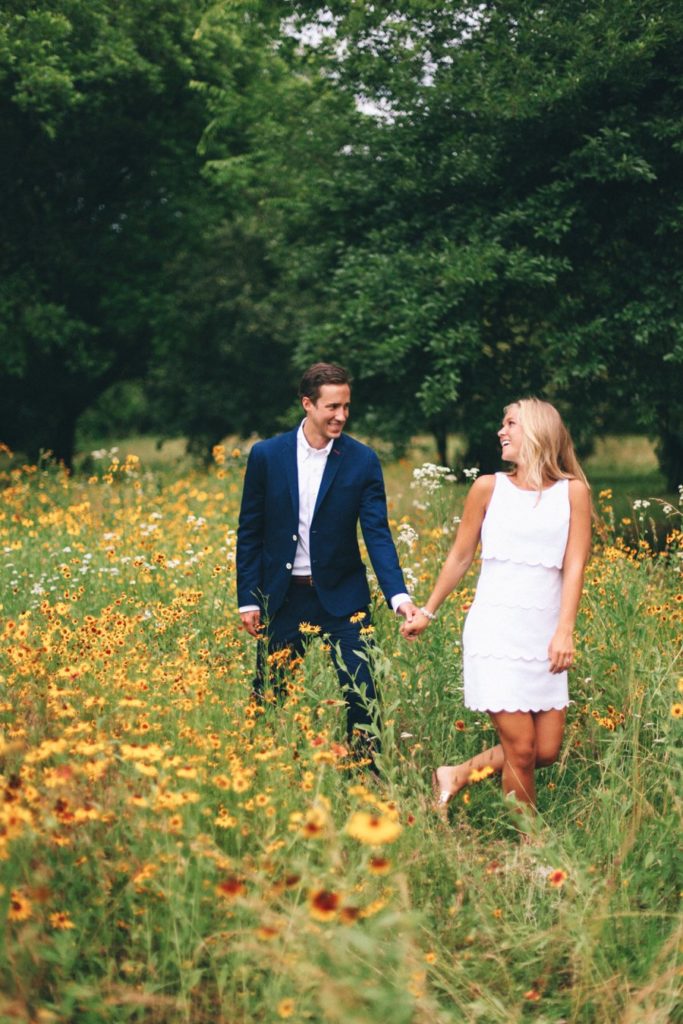 Flower Field Engagement Photos 🌸 - My Sweet Engagement